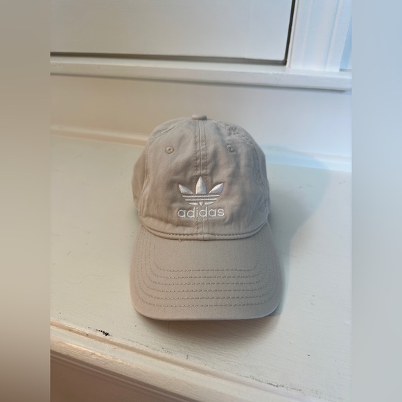 adidas Originals | Accessories | Adidas Originals Womens Relaxed ...